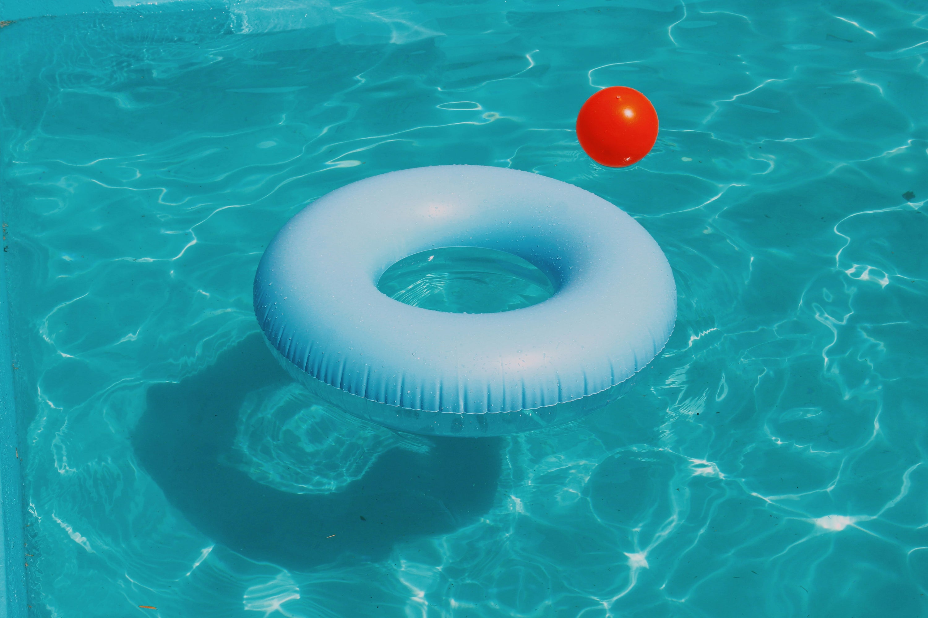 How Warm Can a Heat Pump Get a Pool? | Pool Heater Temperature ...